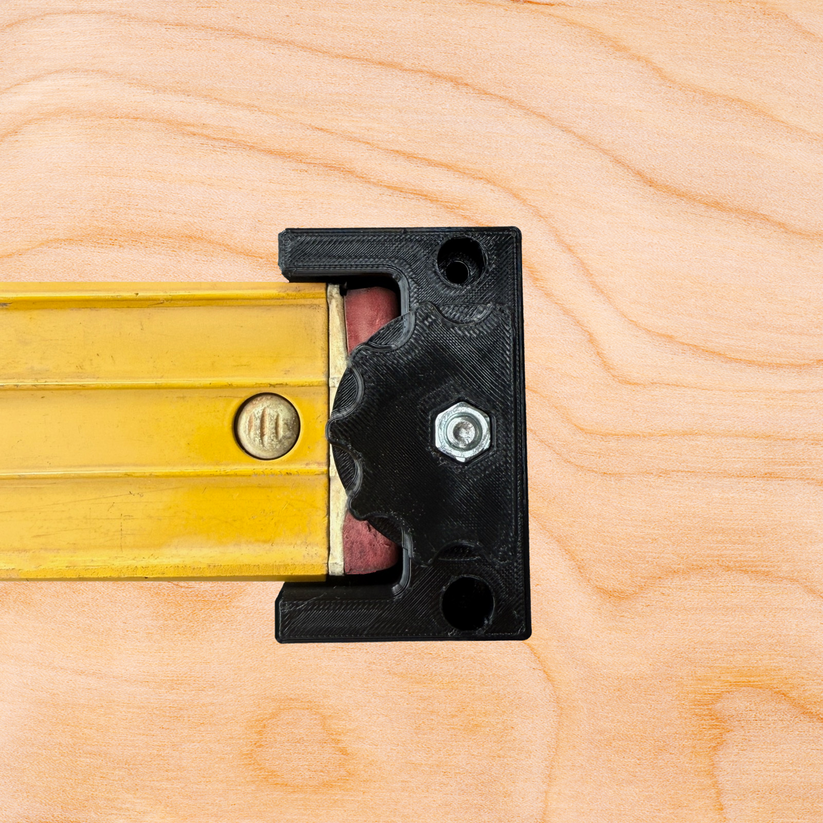 Spirit Level Wall Mount – ShawCanCarpentry